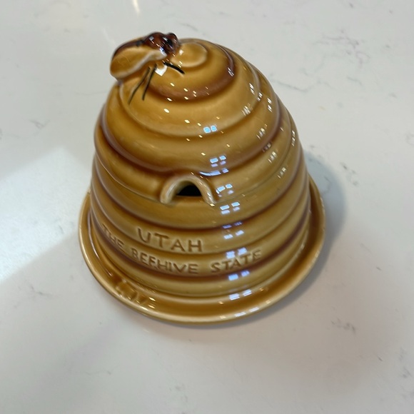 Utah The Beehive State | Kitchen | Vintage Utah Beehive State Honey Jar ...